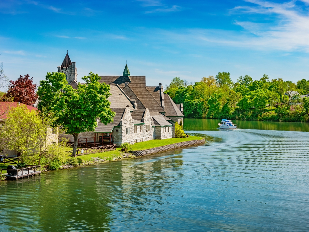 Finger Lakes | Platinum Roofing